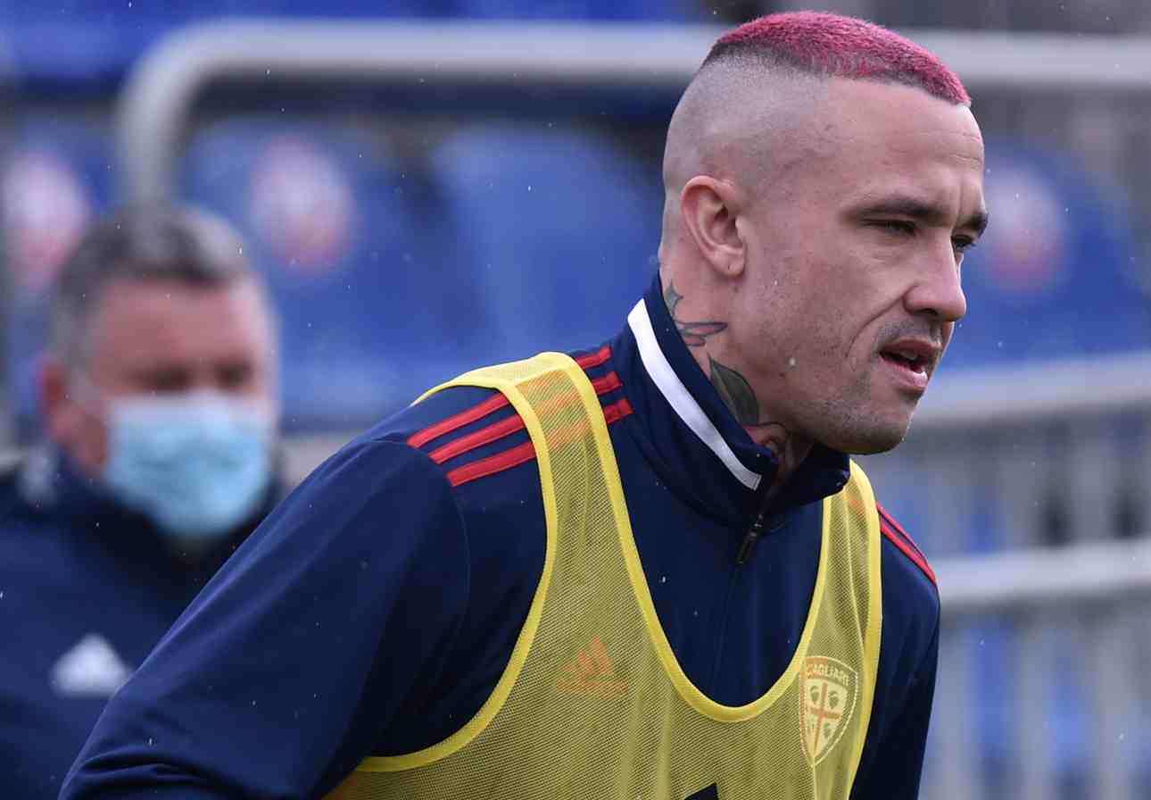 Inter, Nainggolan ammette: "Ero io in quegli audio" | Poi 'bacchetta ...