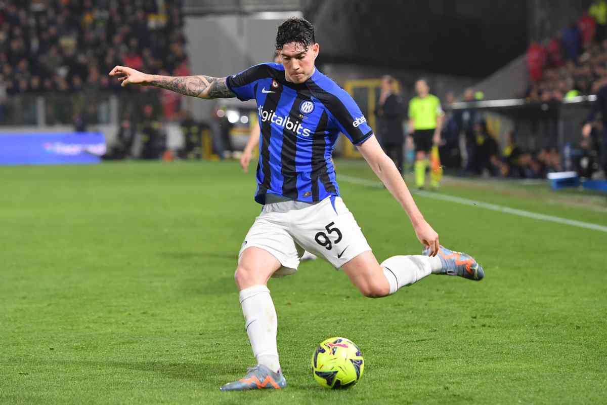Bastoni-Juventus: ecco come giocherebbe Allegri col difensore dell ...