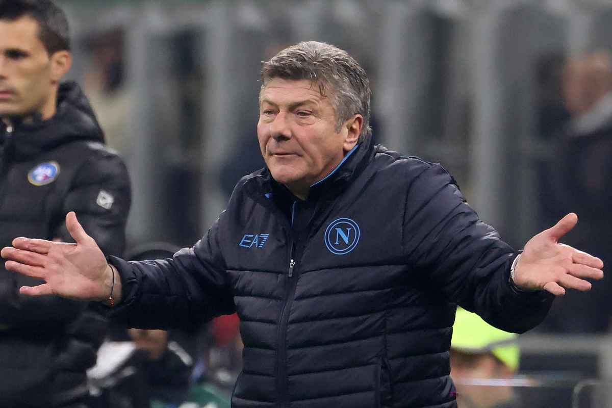 "Meritiamo di più": i tifosi fischiano il Napoli. Mazzarri non rischia ...